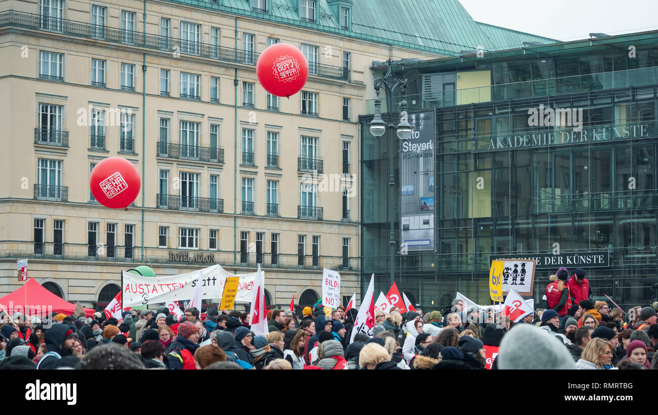 BERLIN, GERMANY - FEBRUARY 13, 2019: Demonstration of German Trade ...