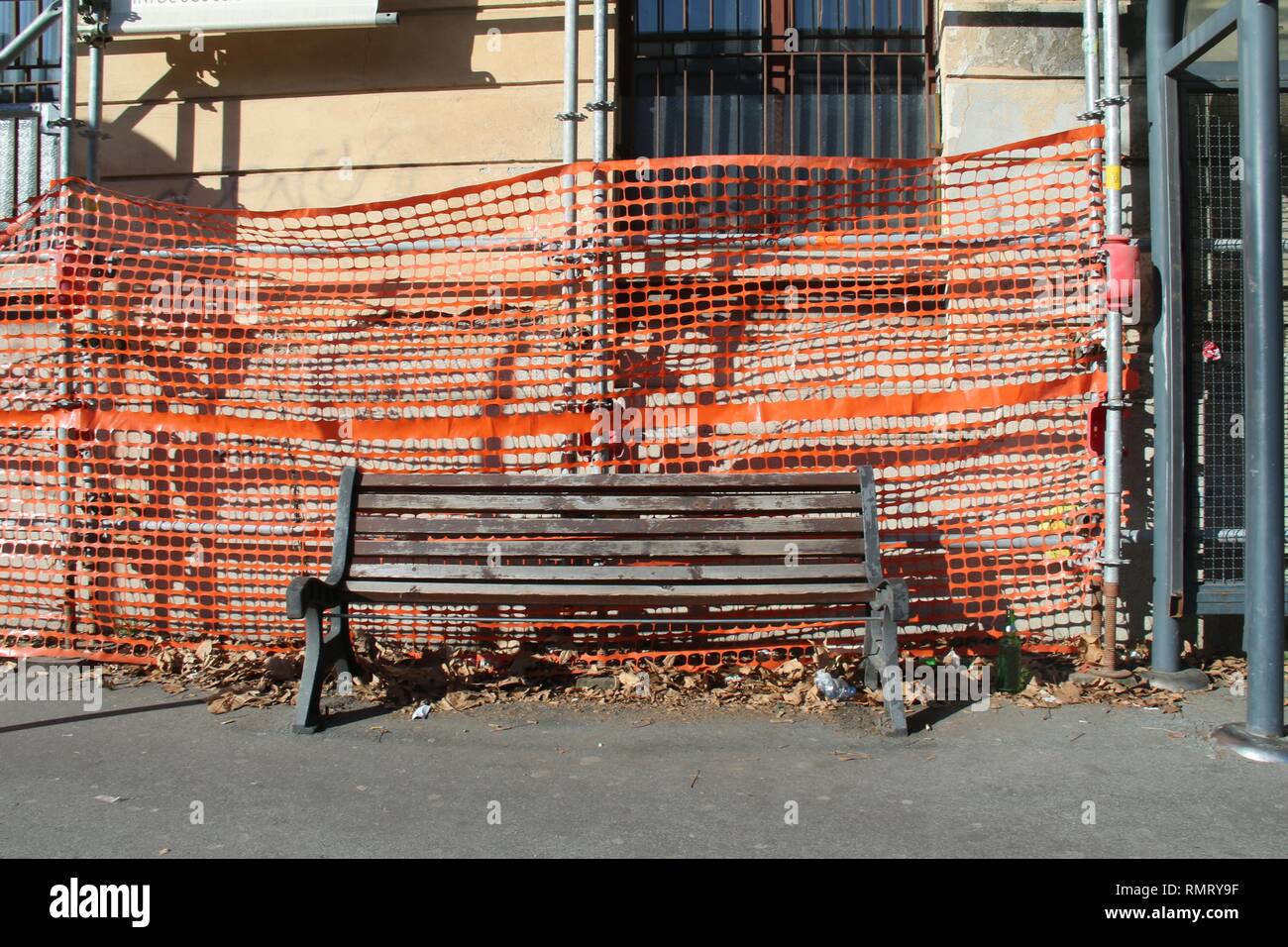 Security of the network, of a construction site under construction ...