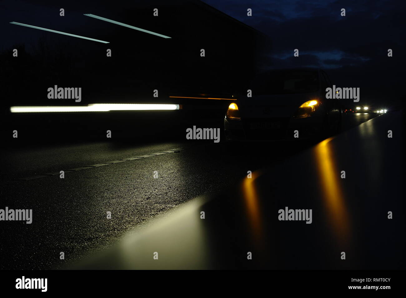 Car breakdown motorway hi-res stock photography and images - Alamy