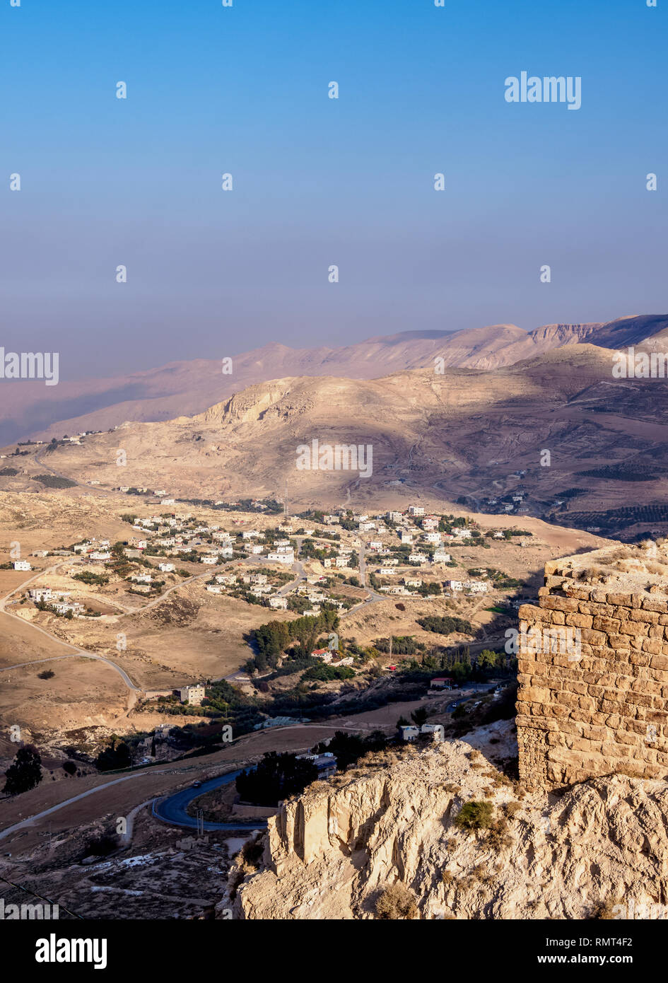 Kerak Castle, Al-Karak, Karak Governorate, Jordan Stock Photo - Alamy