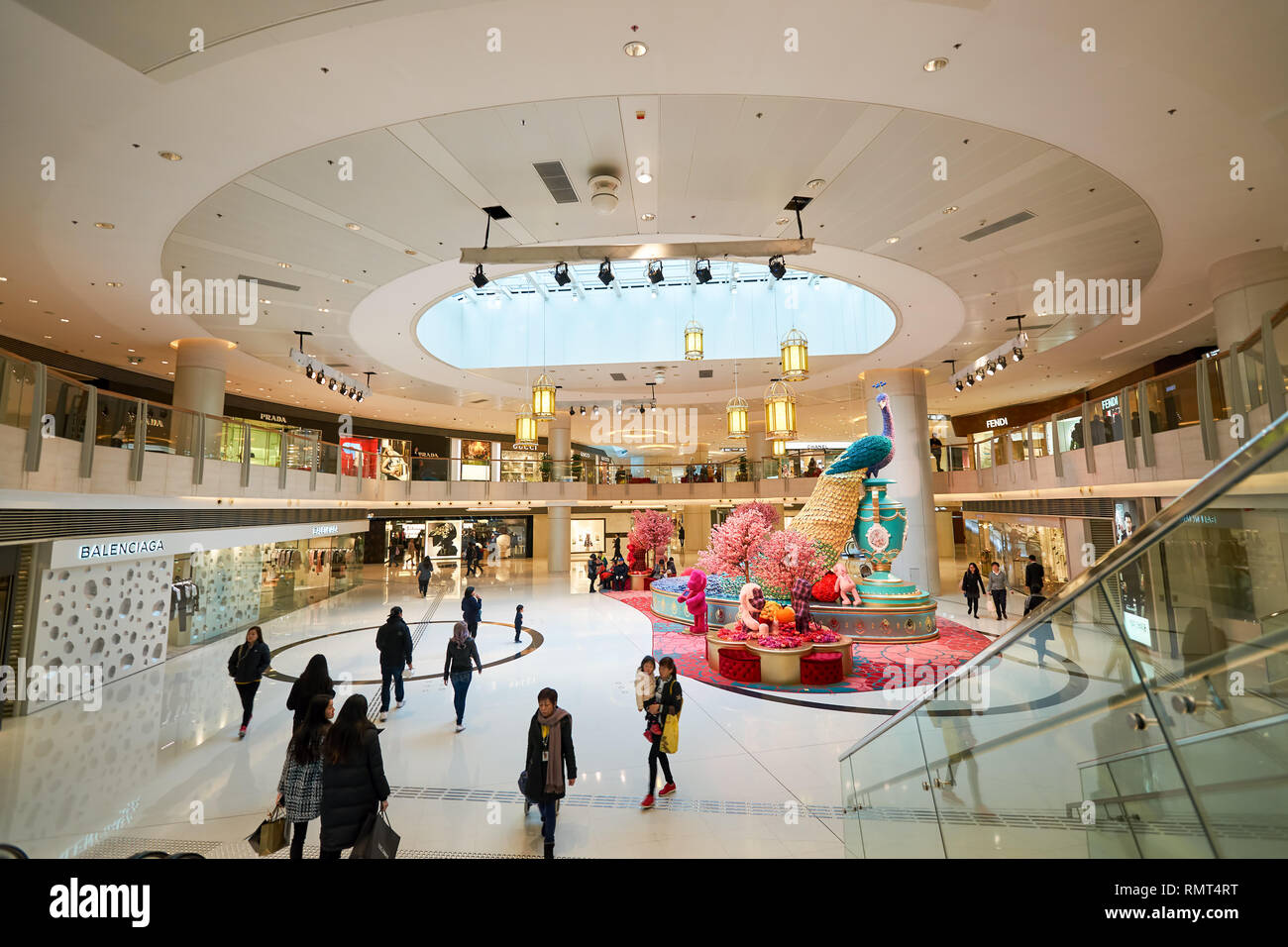 Elements mall kowloon station hi-res stock photography and images - Alamy