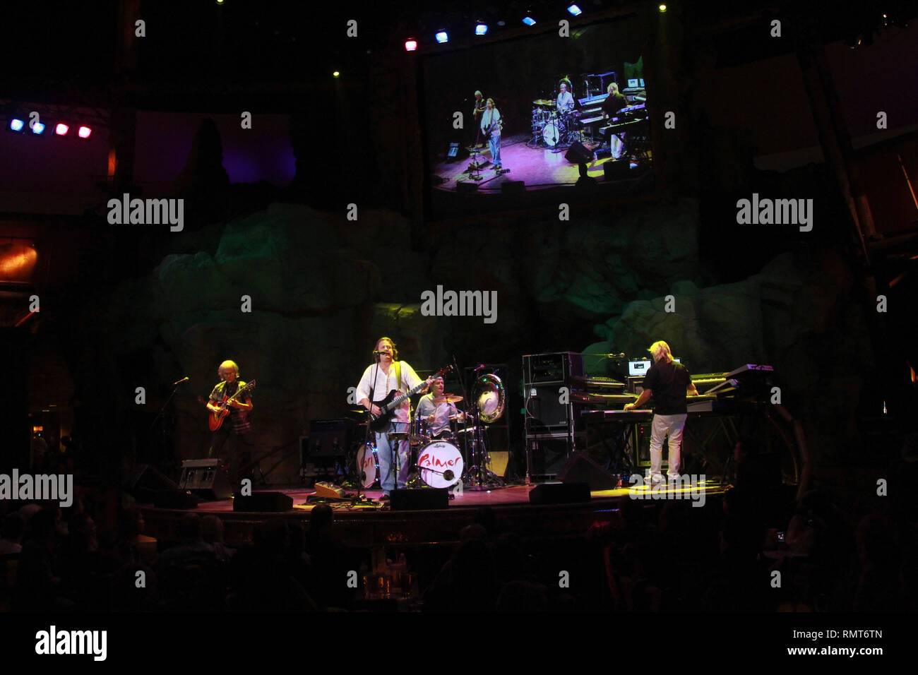 Asia, the British supergroup formed in 1981, featuring bassist ...