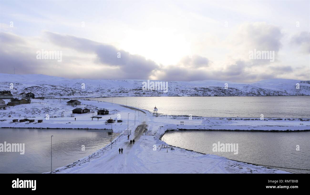 Arctic sunshine hi-res stock photography and images - Alamy
