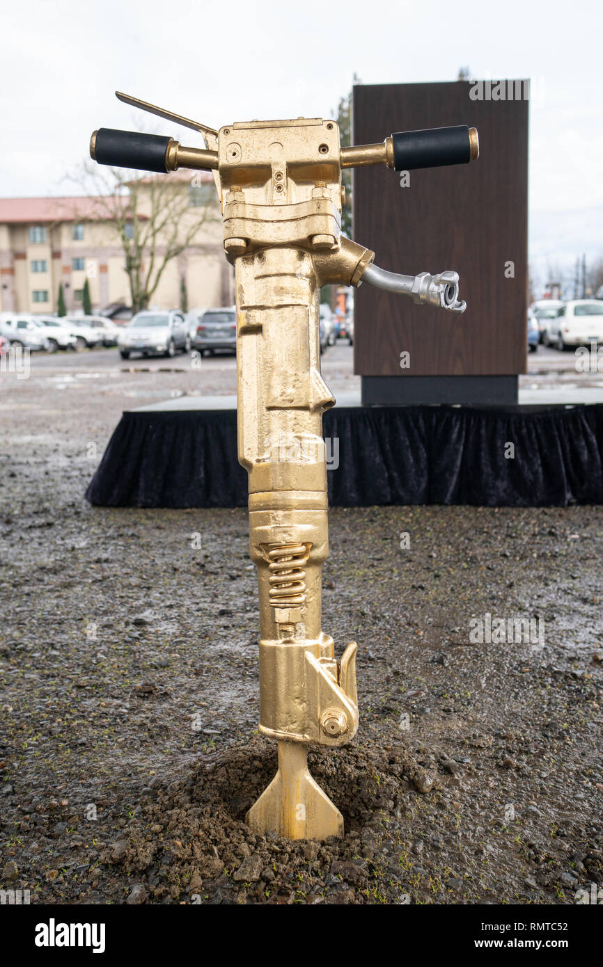 Breaking ground construction hi-res stock photography and images - Alamy