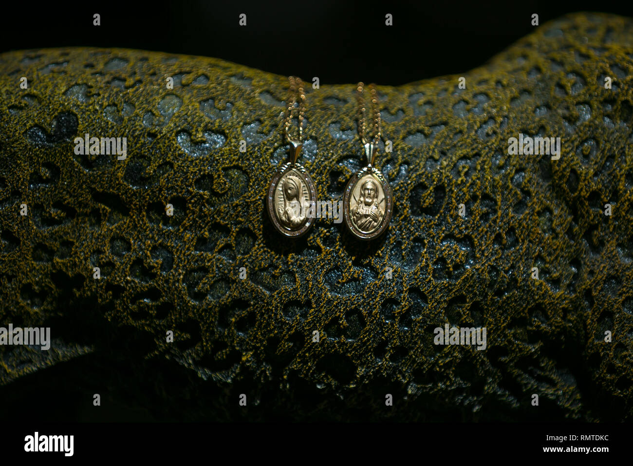 Religious texture hi-res stock photography and images - Alamy