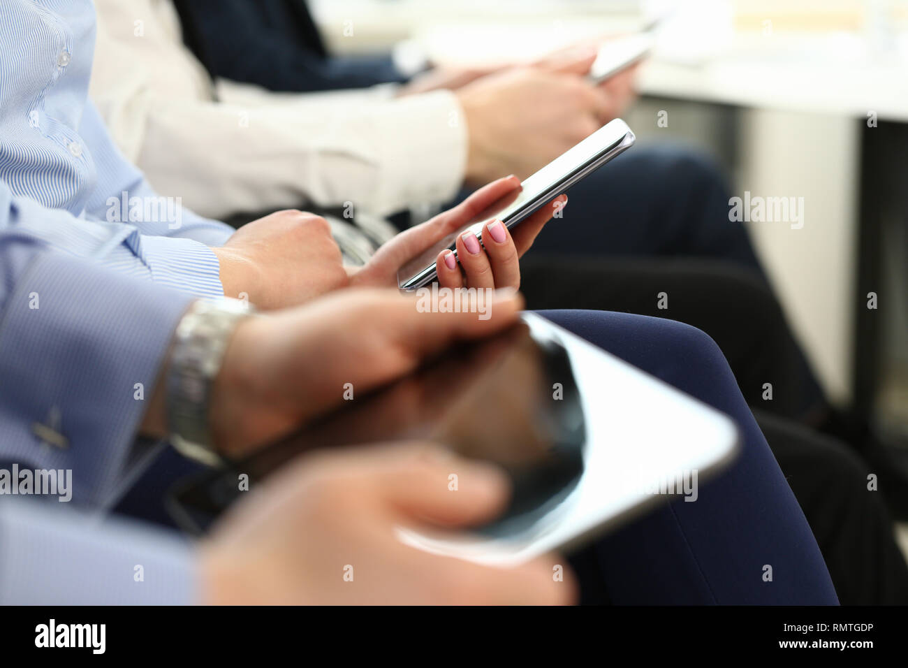 Data reception hi-res stock photography and images - Alamy