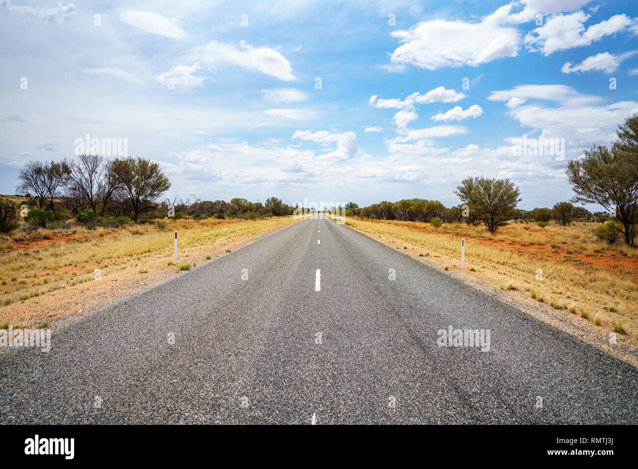 Watarrka national park and road hi-res stock photography and images - Alamy