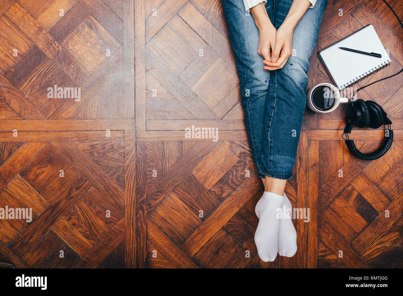 Stereo legs hi-res stock photography and images - Alamy