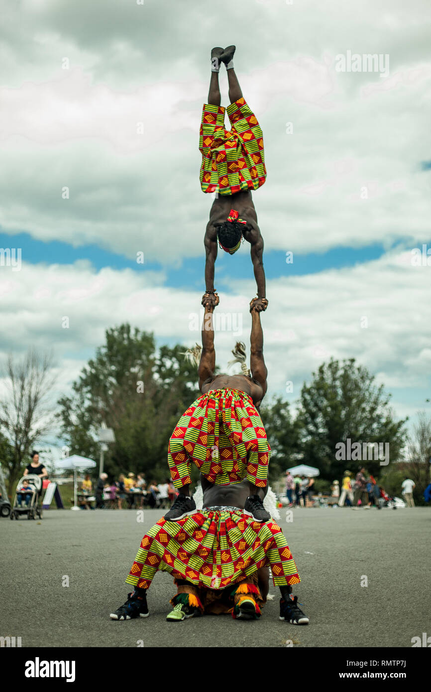 Acrobatics Pyramid High Resolution Stock Photography and Images - Alamy