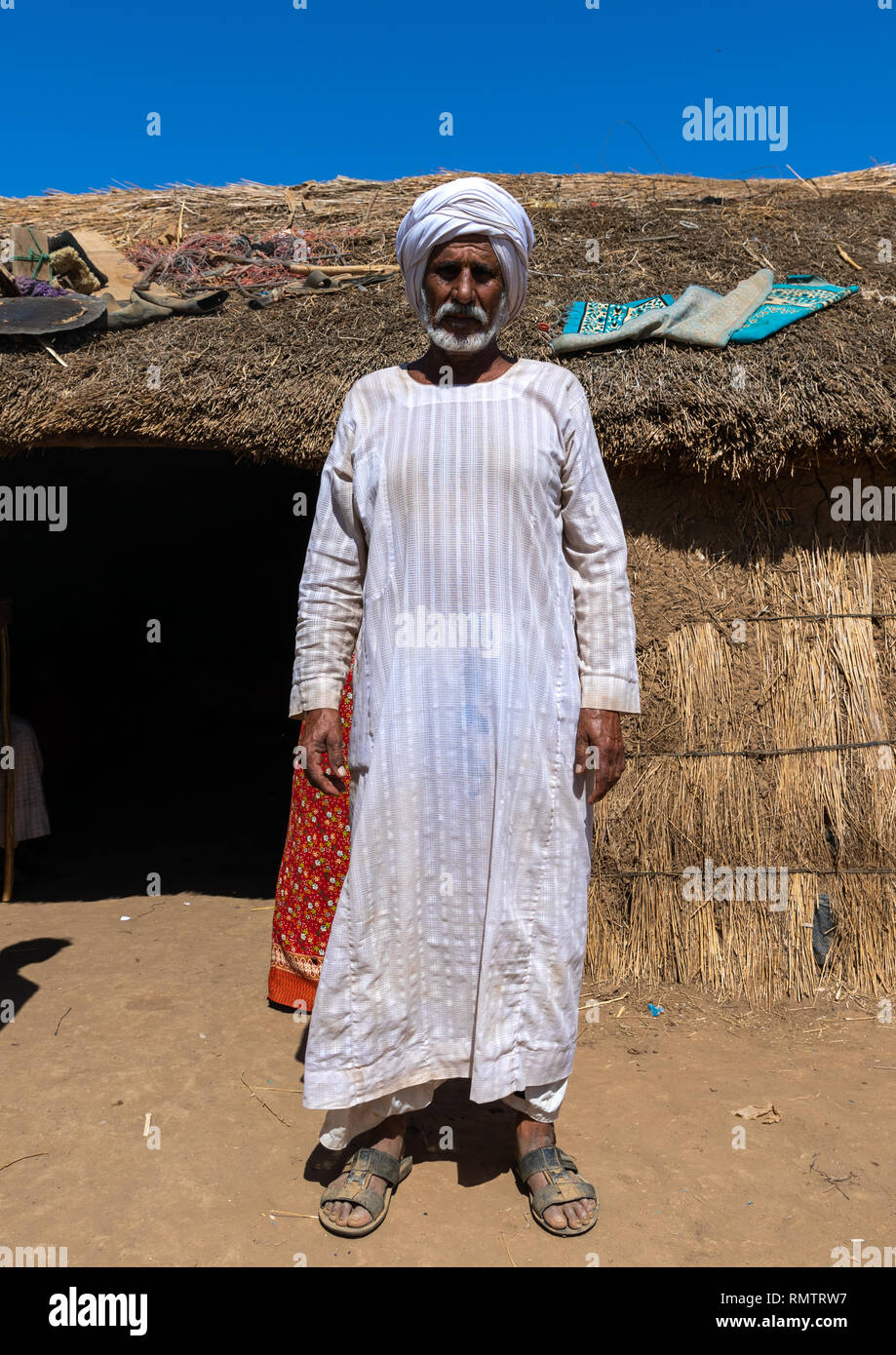 Rashaida tribe man kassala sudan hi-res stock photography and images ...