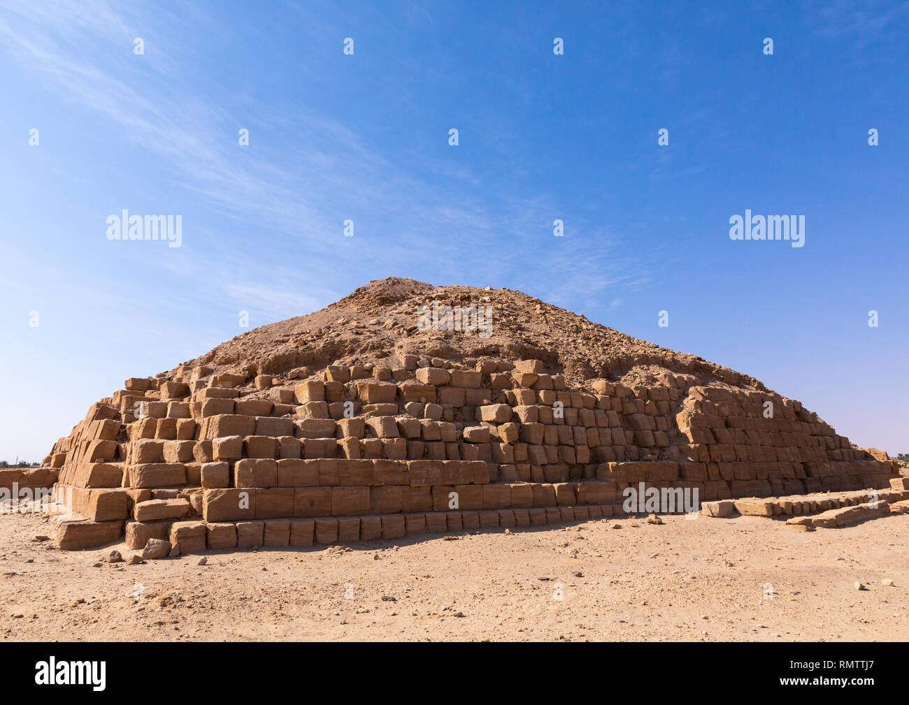 Pyramid in the royal cemetery, Northern State, El-Kurru, Sudan Stock ...