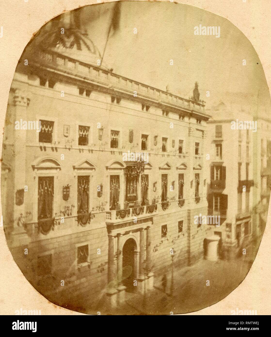 Palacio de la generalitat cataluña hi-res stock photography and images ...