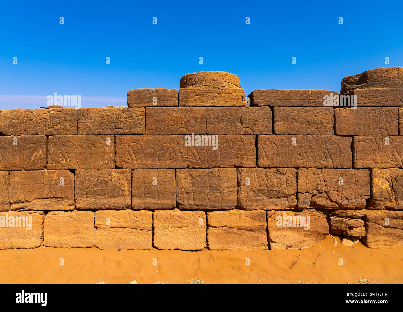 Amun temple wall, Nubia, Naqa, Sudan Stock Photo - Alamy