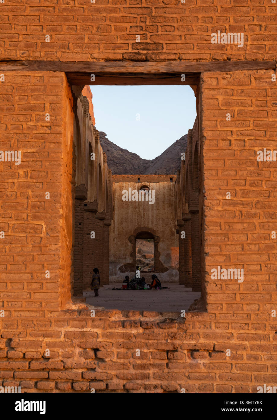 Khatmiyah mosque window, Kassala State, Kassala, Sudan Stock Photo - Alamy