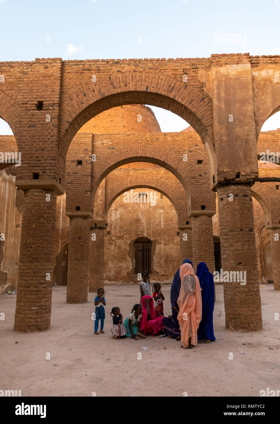 Sudanese people inside the Khatmiyah mosque prayer hall, Kassala State ...