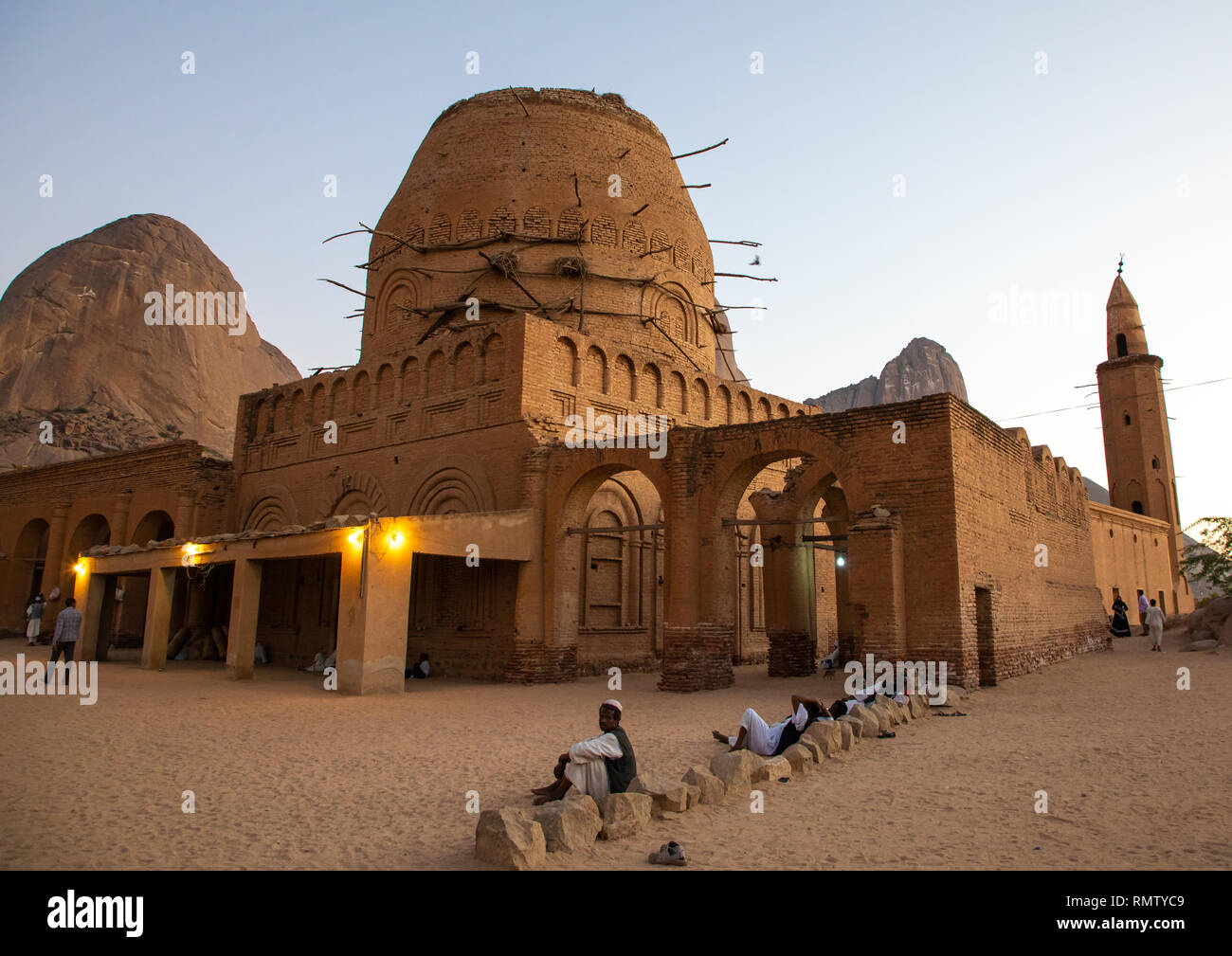 Tariqa hi-res stock photography and images - Alamy