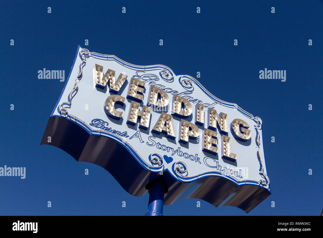 Las vegas neon sign boneyard hi-res stock photography and images - Alamy