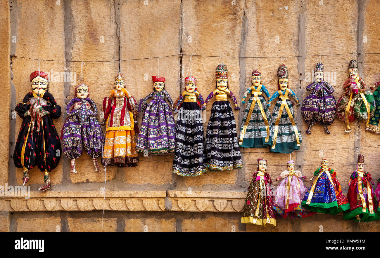 Puppets market shop jaisalmer hi-res stock photography and images - Alamy