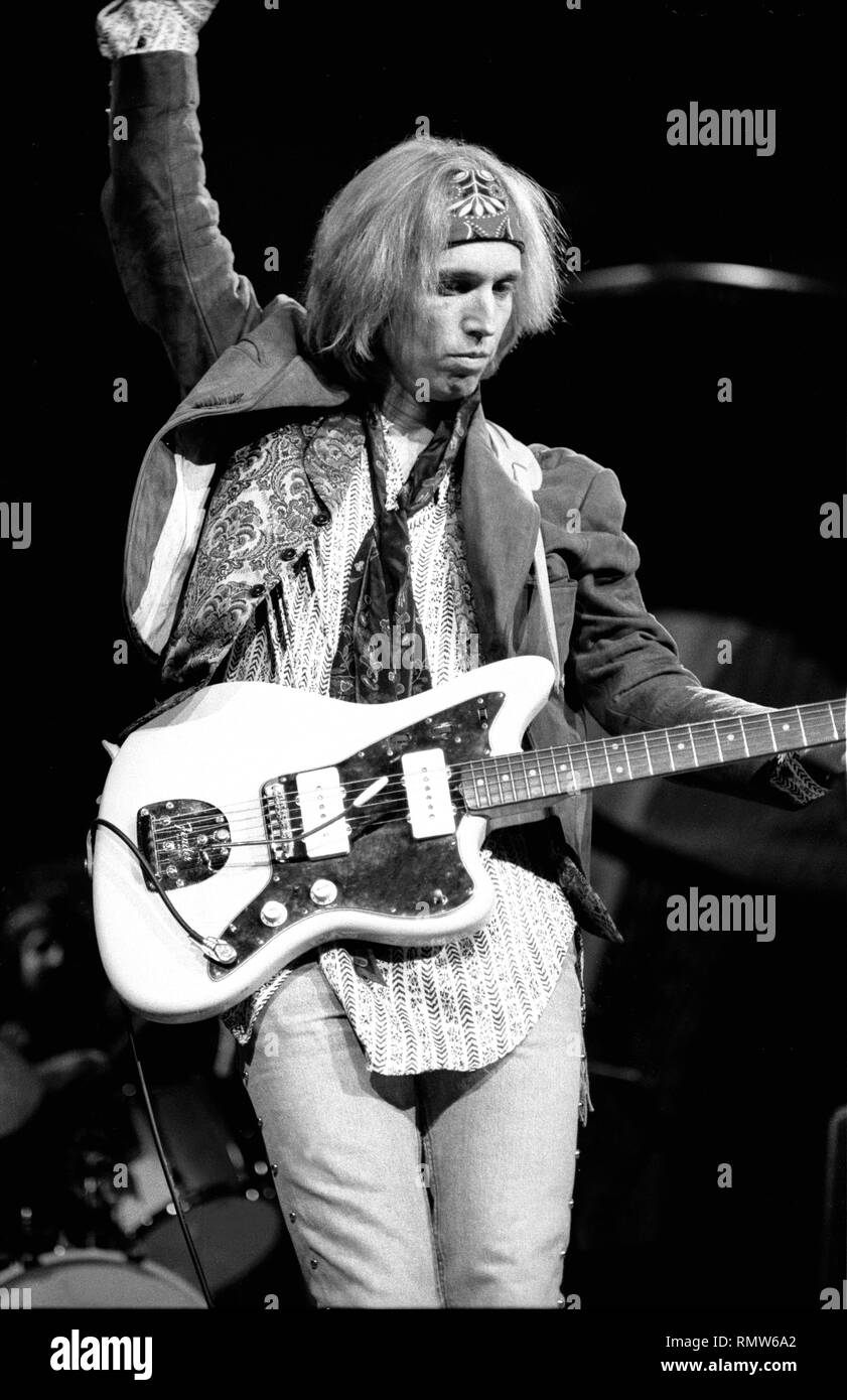 Tom petty hi-res stock photography and images - Alamy