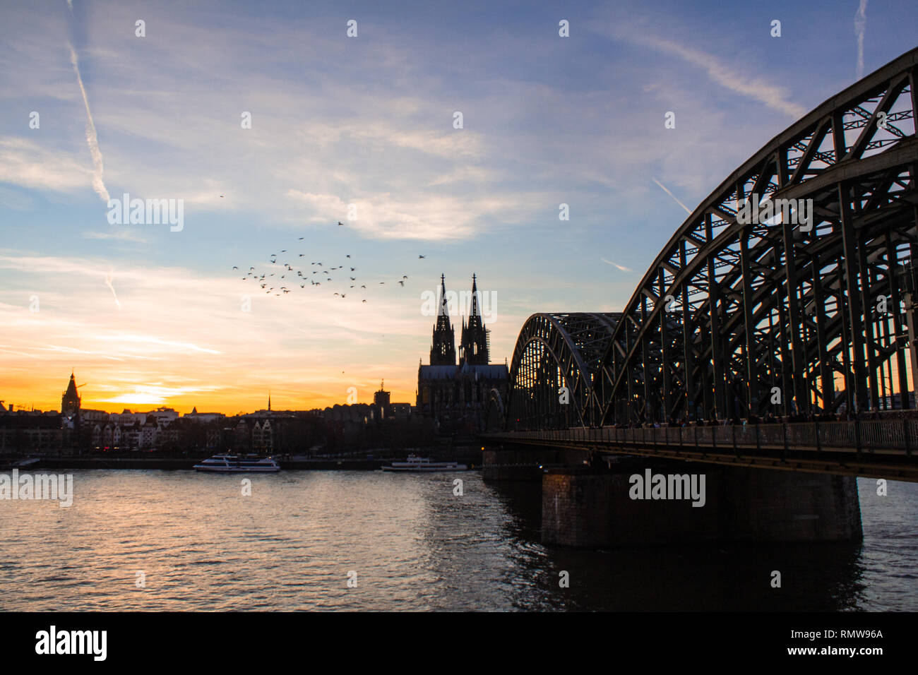 Cologne skyline with Cologne Cathedral and Hohenzollern bridge at ...