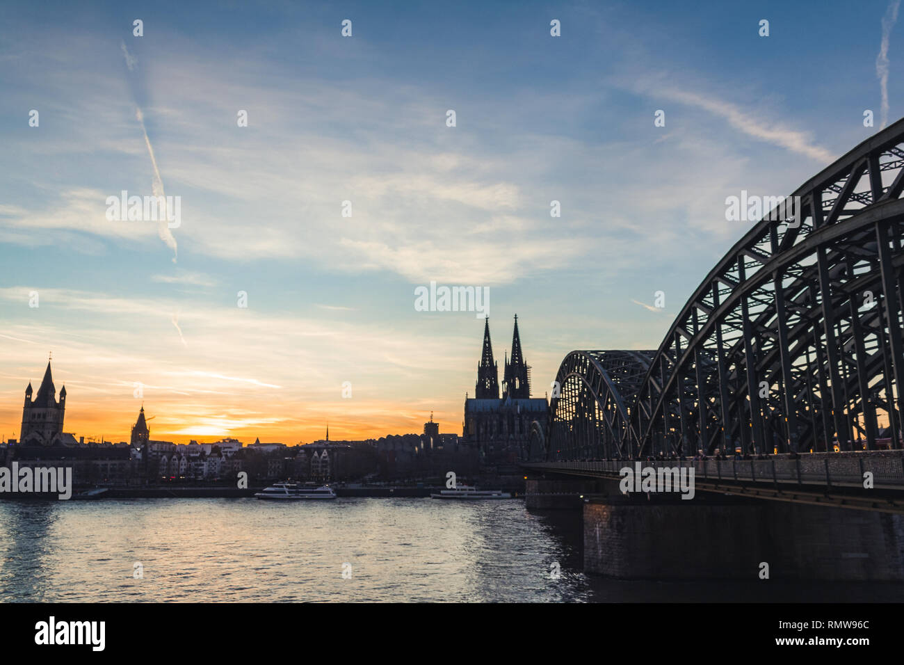 Skyline of cologne hi-res stock photography and images - Alamy