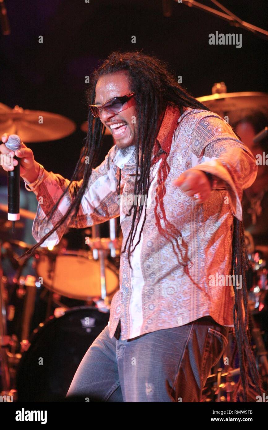 Reggae singer hi-res stock photography and images - Alamy