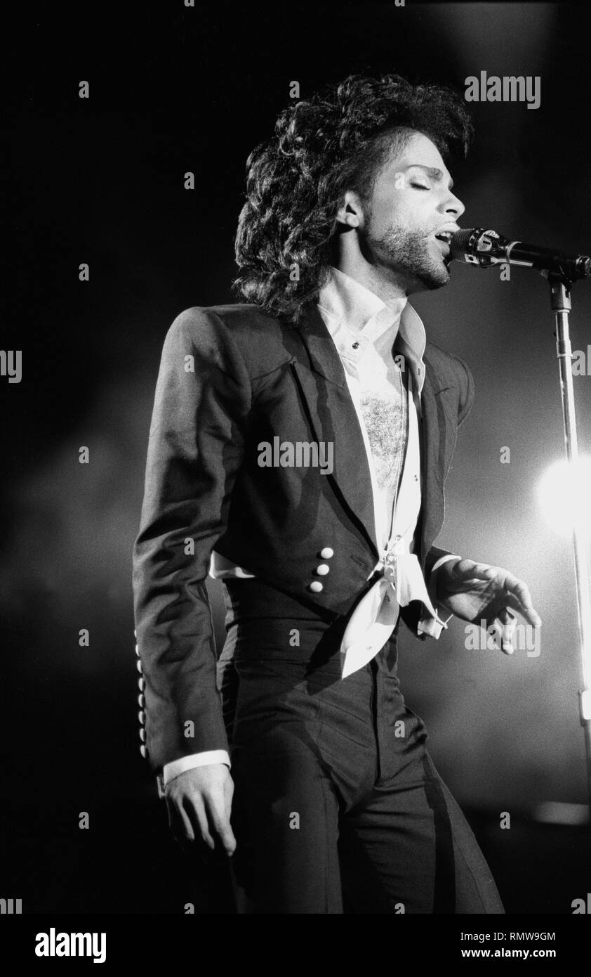 Prince musician hi-res stock photography and images - Alamy