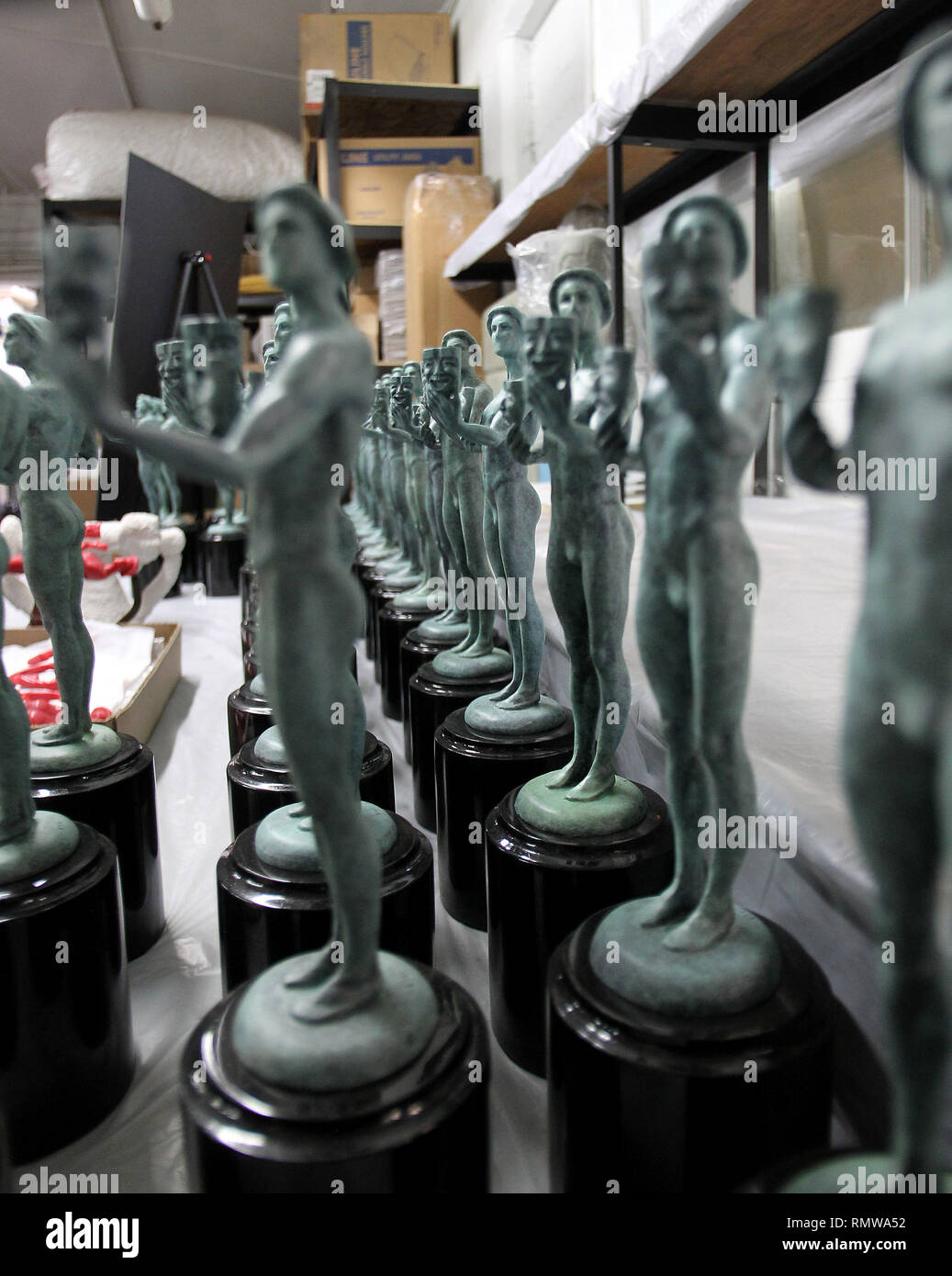 25th Annual Screen Actors Guild Awards - Pouring Of Actor® Statuette ...