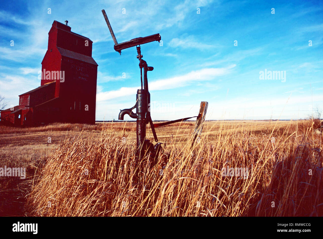 Abandoned grain elevator ,Lepine,Saskatchewan,Canada Stock Photo - Alamy Abandoned grain elevator ,Lepine,Saskatchewan,Canada Stock Photo - Alamy
