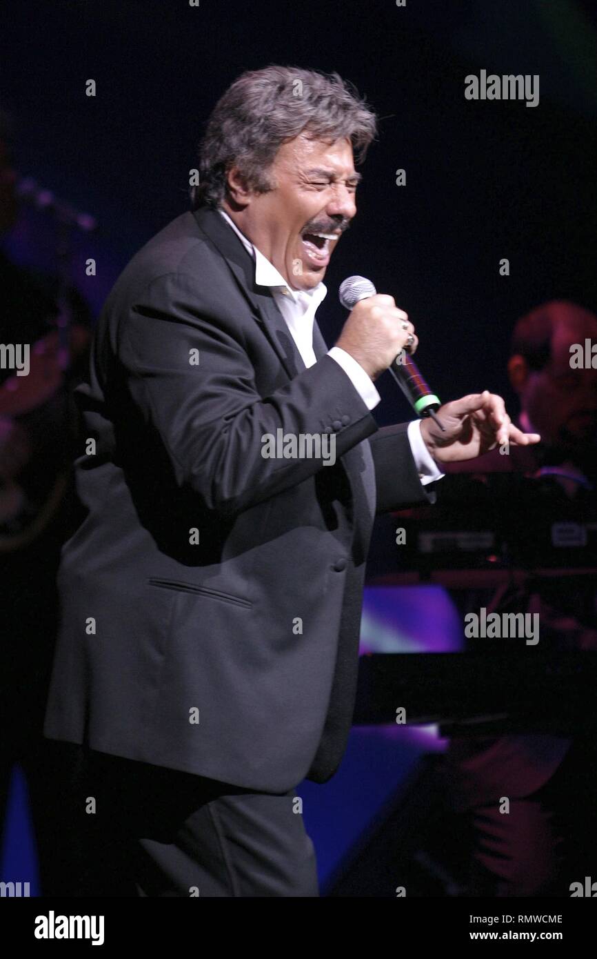 Tony orlando hi-res stock photography and images - Alamy