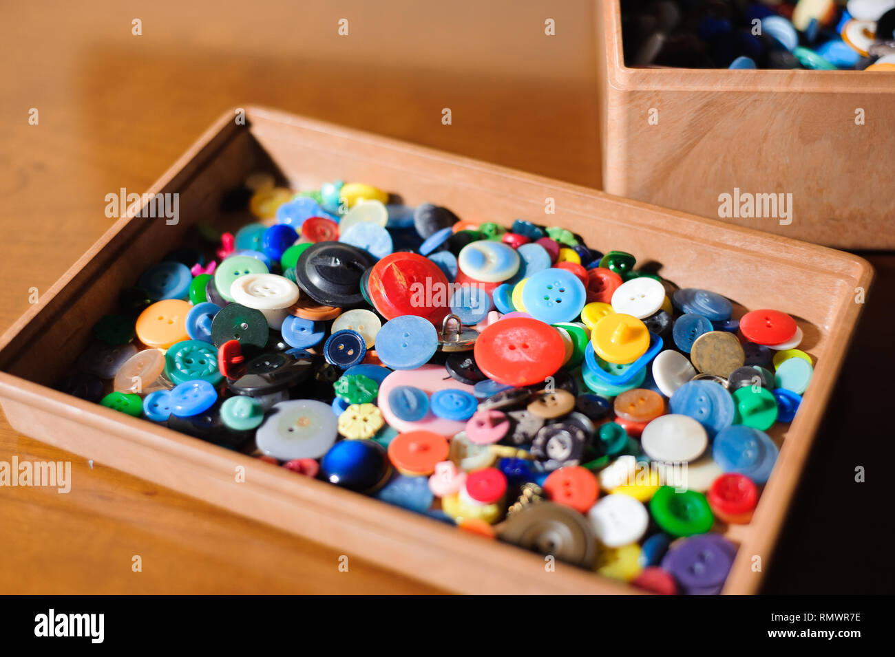 Mixed color yarn hi-res stock photography and images - Alamy