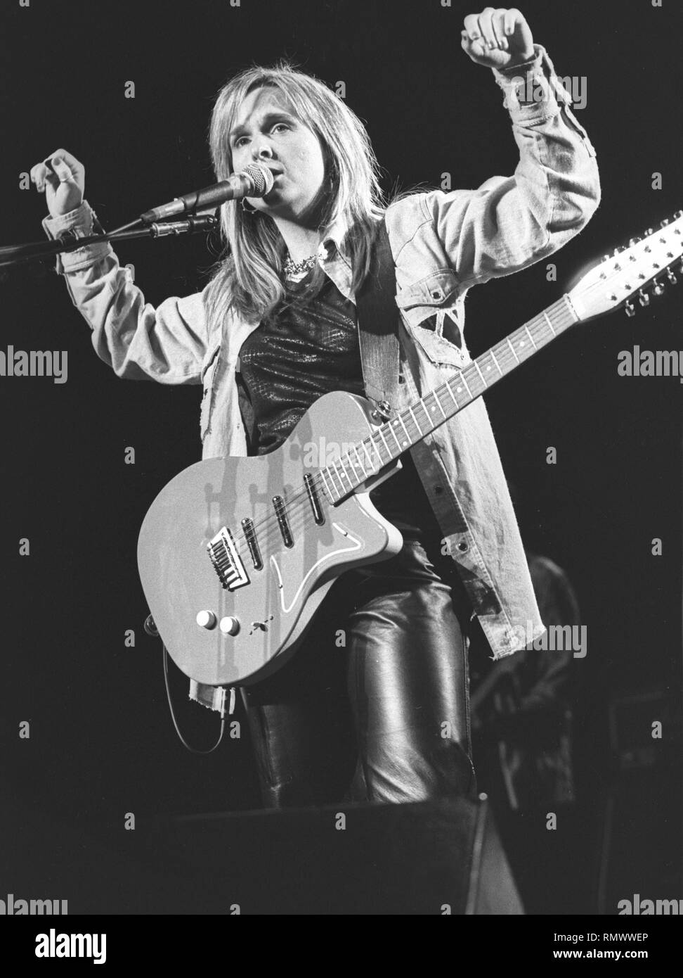 Musician Melissa Etheridge is shown performing on stage during a "live ...