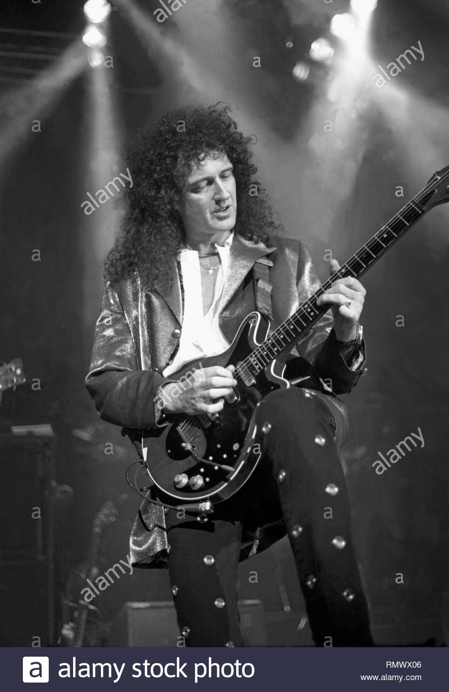 Guitarist Brian May Band Queen Stock Photos & Guitarist Brian May Band ...