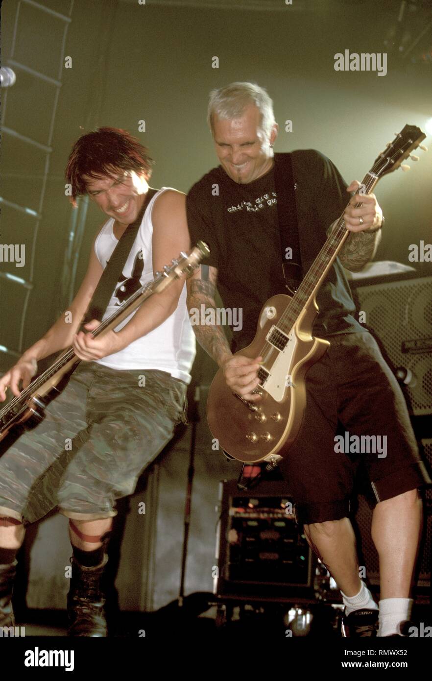 Everclear vocalist and guitarist Art Alexakis is shown performing on ...
