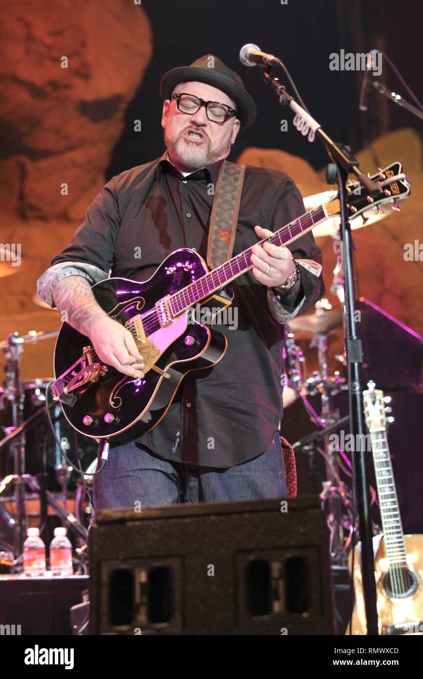 Erik Schrody, more commonly known as Everlast is shown performing on ...