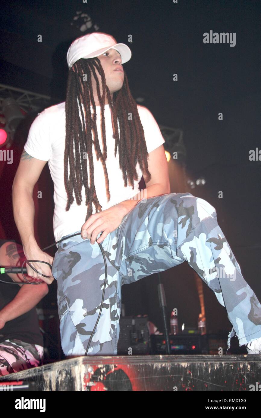 Lead singer of the group hi-res stock photography and images - Alamy