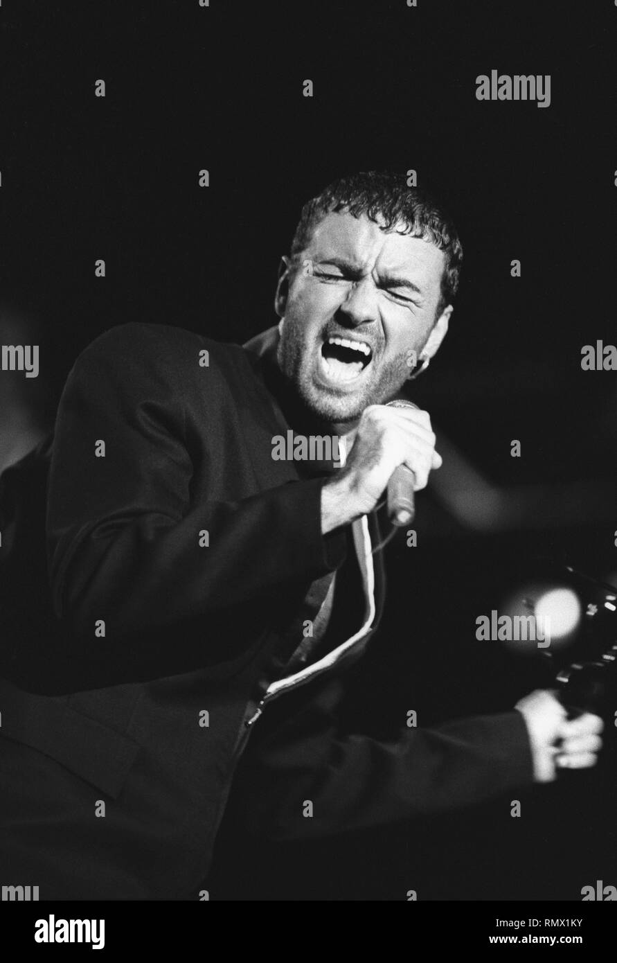 George michael hi-res stock photography and images - Alamy
