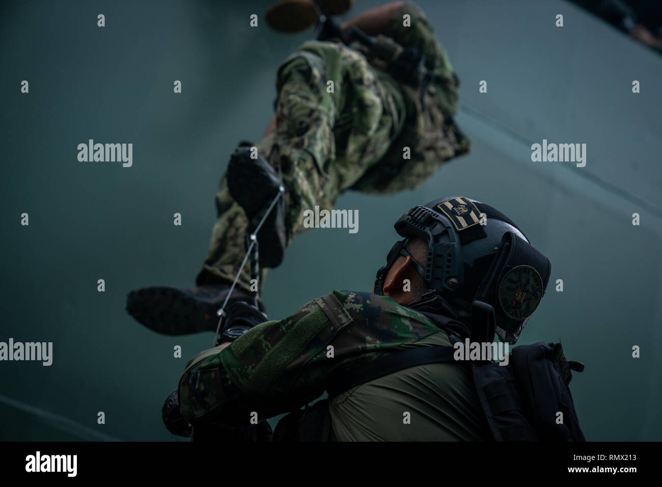 U.S. Navy SEALS with SEAL Team 5 and Royal Thai Navy SEALs conduct ...