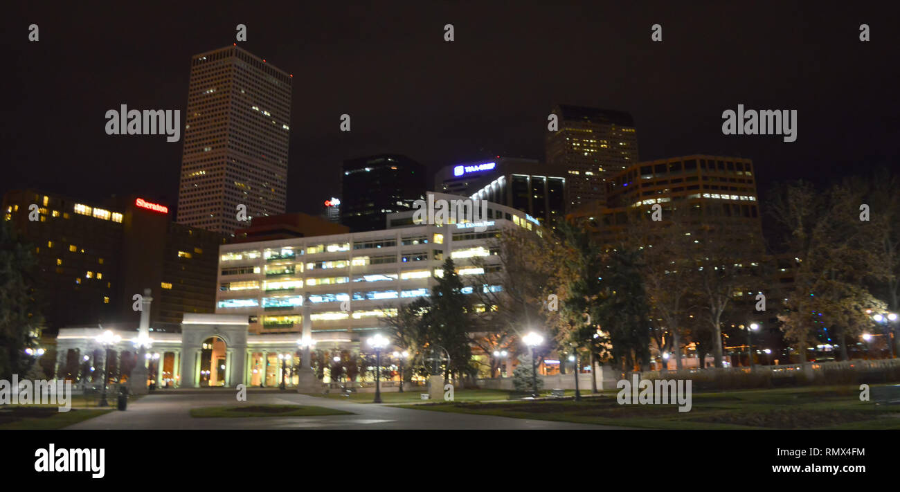 Denver skyline 2014 hi-res stock photography and images - Alamy