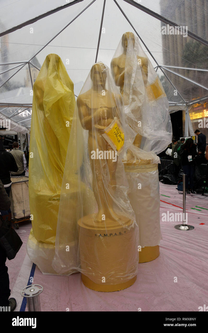 Oscars Preparation and set up of the red carpet Stock Photo - Alamy