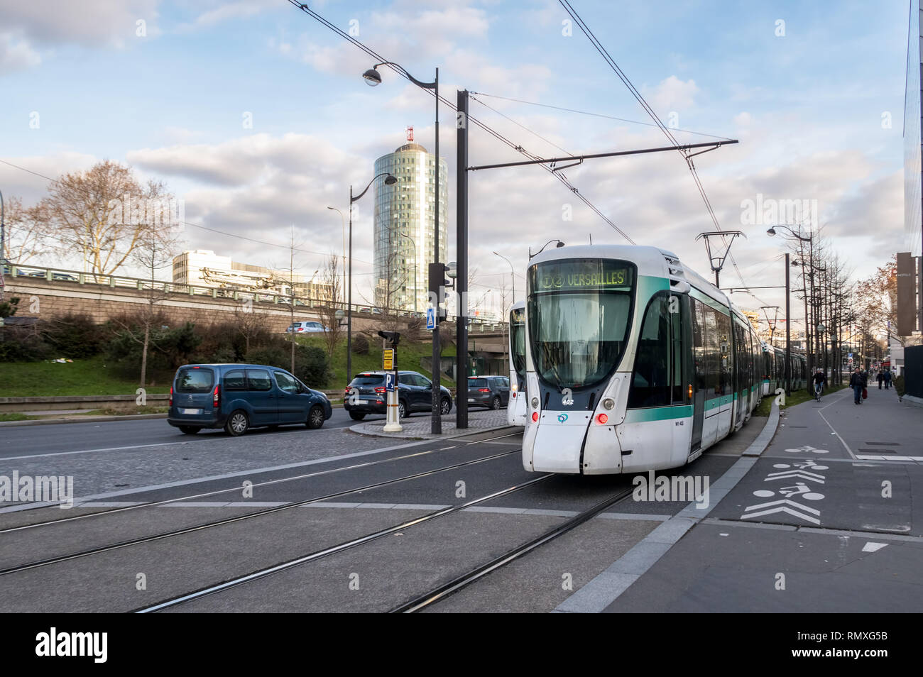 Tramway line T2 in Paris, France Stock Photo - Alamy