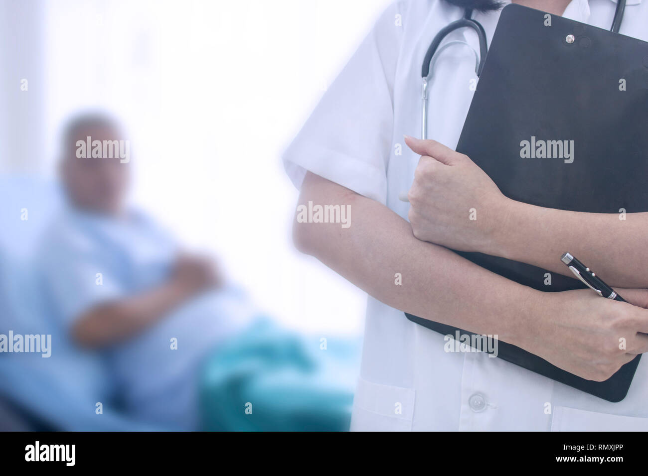 Patient bed chart hi-res stock photography and images - Alamy