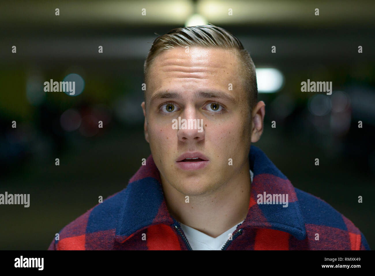 Confused facial expression hi-res stock photography and images - Alamy