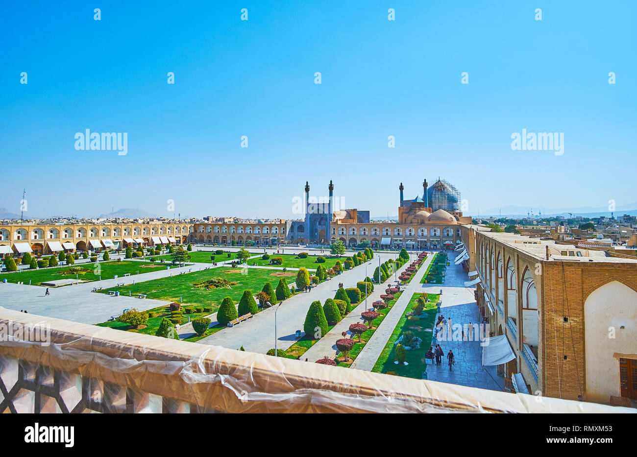ISFAHAN, IRAN - OCTOBER 21, 2017: Enjoy historic Naqsh-e Jahan square ...