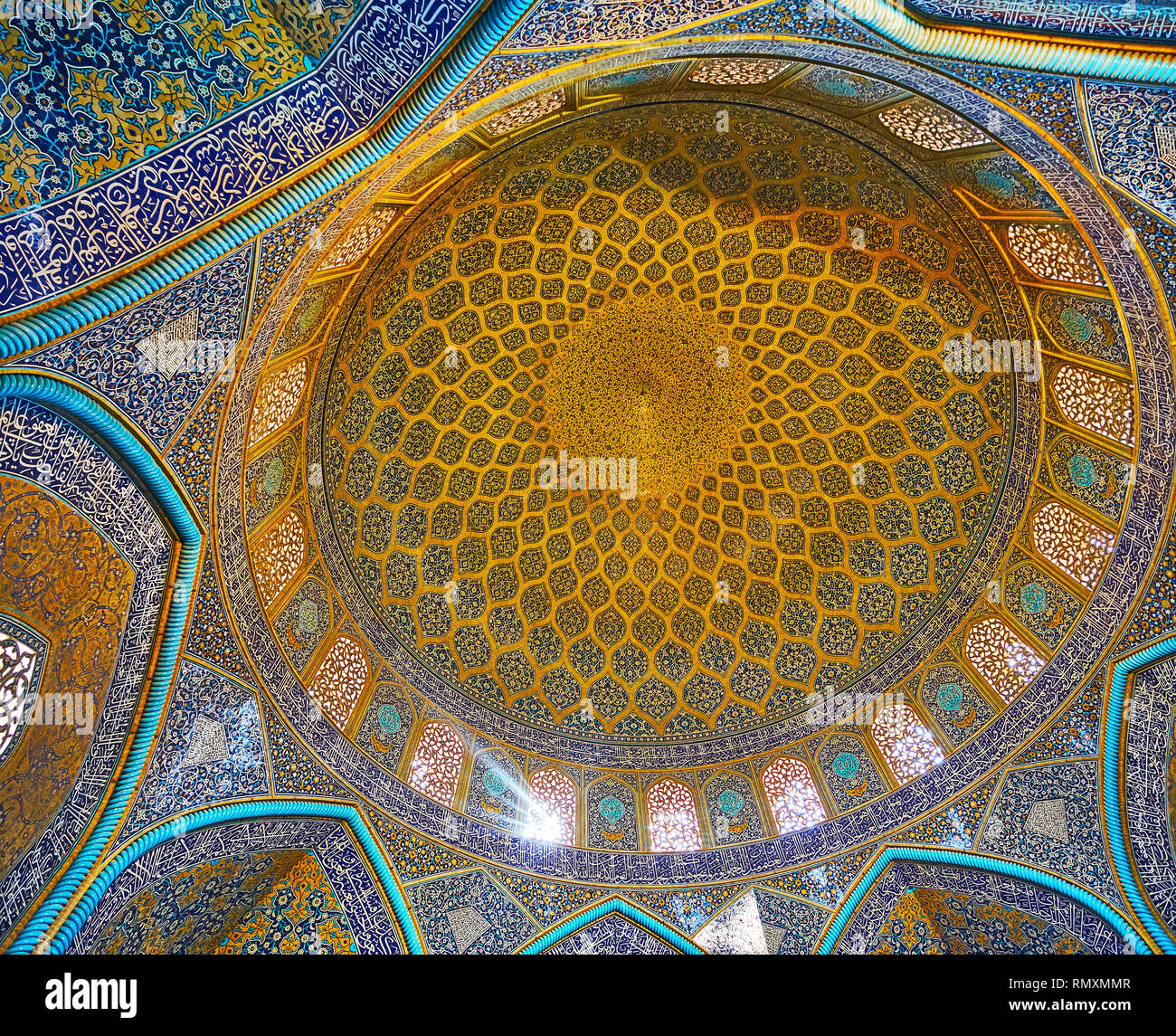 Dome shaped arch hi-res stock photography and images - Alamy