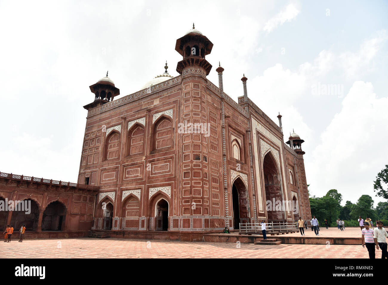 Taj Mahal Gate Stock Photo - Alamy