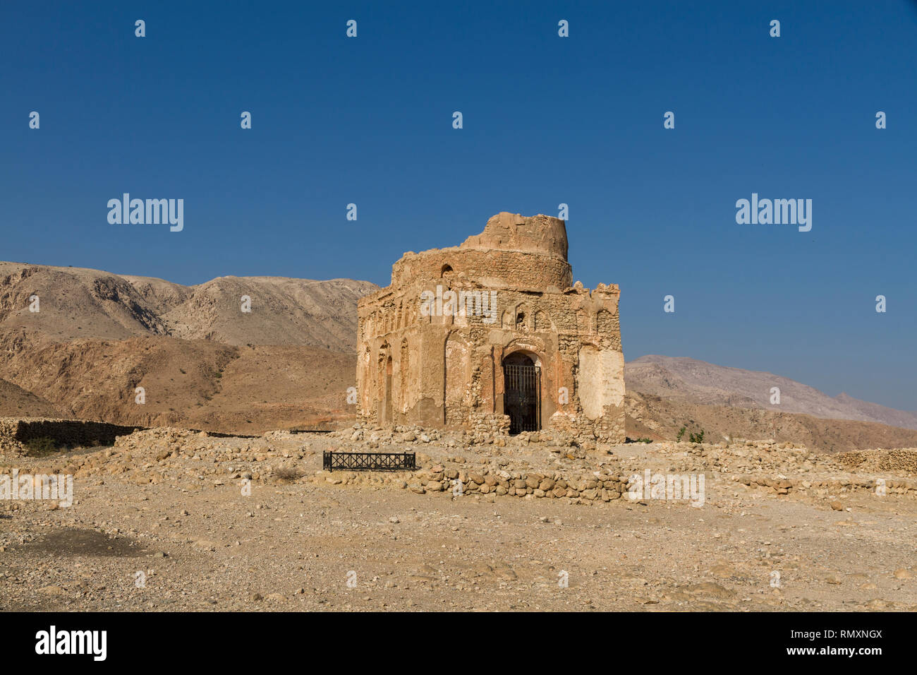 Ruins of the 13th century tomb of Bibi Maryam at Qalhat, near Sur in ...
