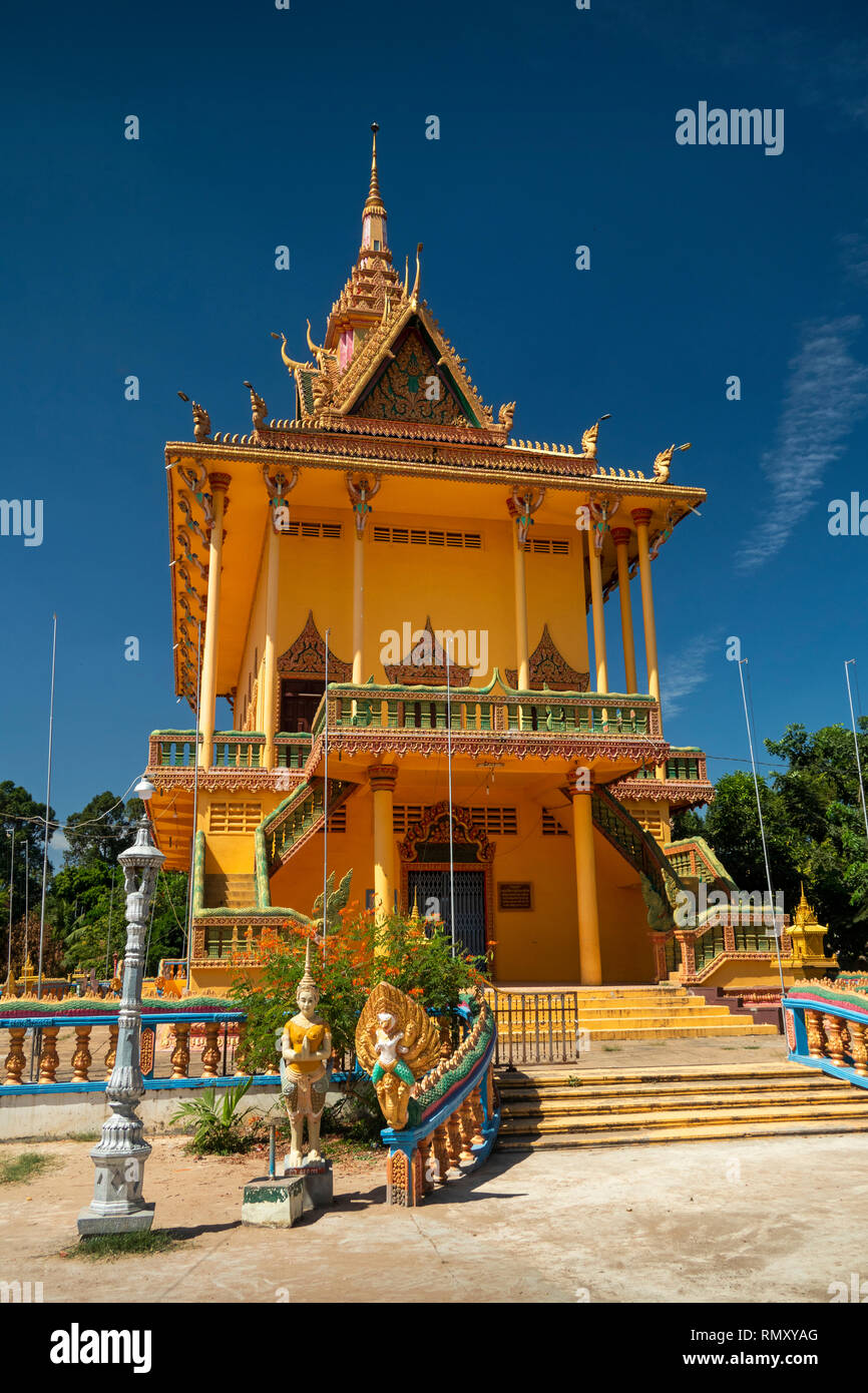 Cambodia, Phnom Penh, Koh Dach, Silk Island, Wat Chong Koh monastery ...