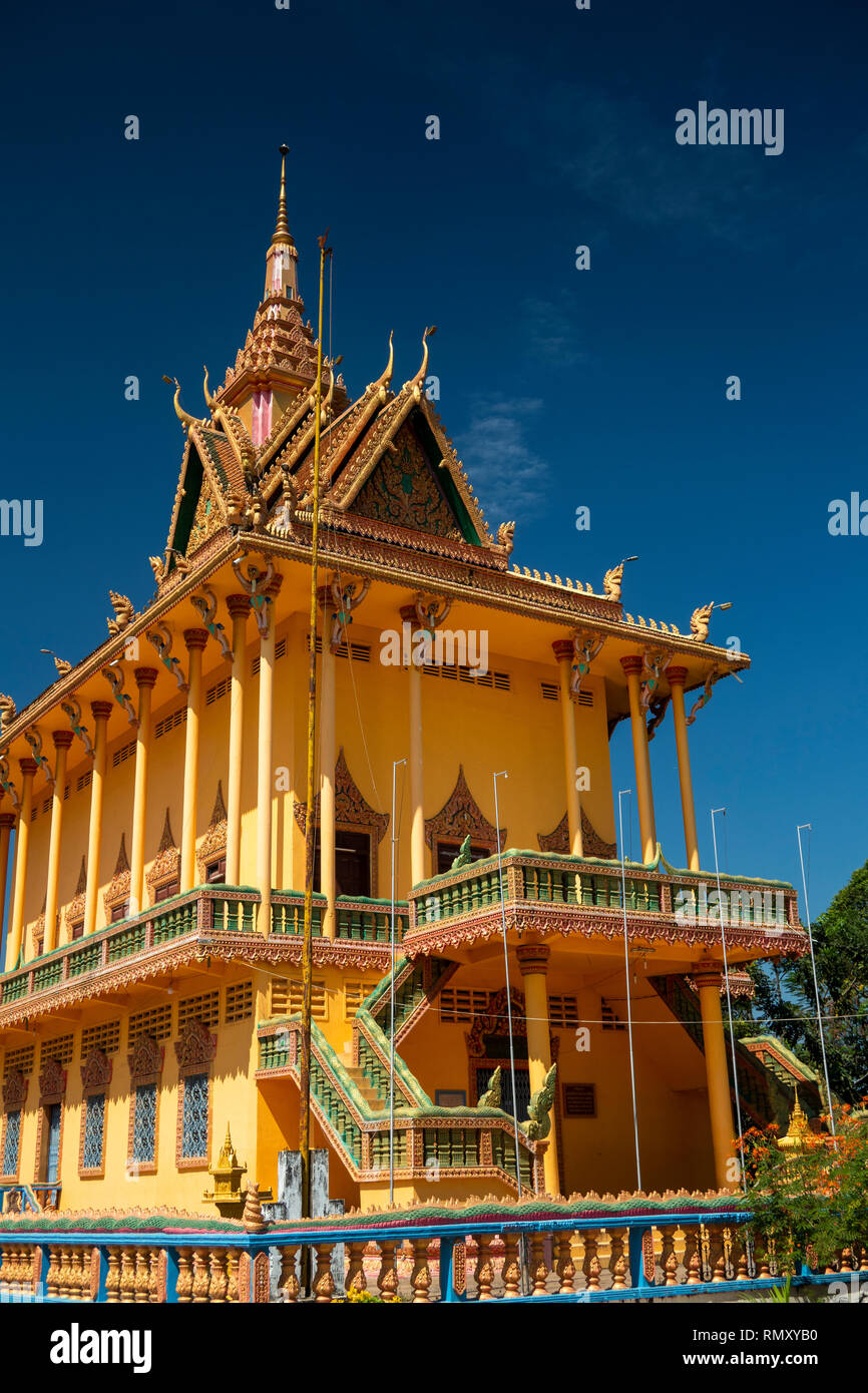 Cambodia, Phnom Penh, Koh Dach, Silk Island, Wat Chong Koh monastery ...