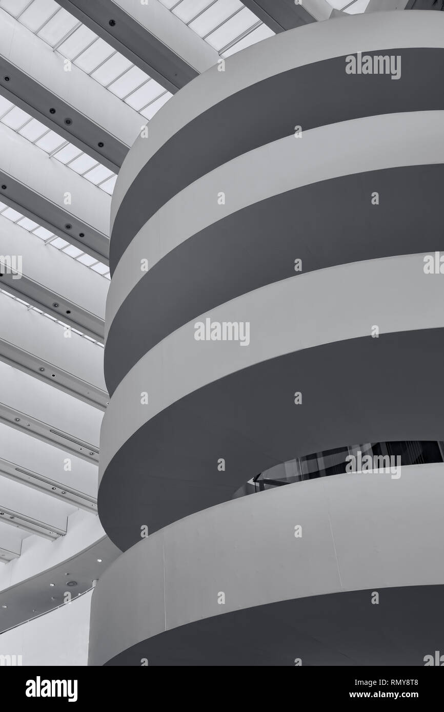 Black and white shot of modern architecture Stock Photo - Alamy